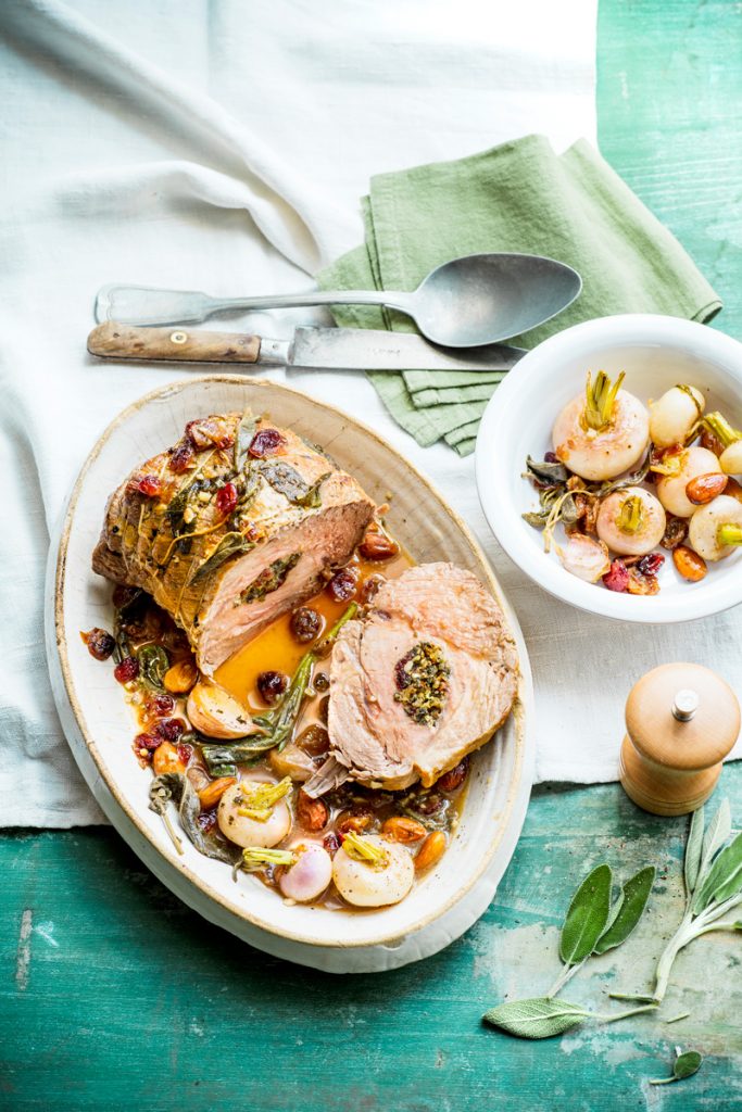 Rôti de veau à la sauge et navets nouveaux | Recette Cuisine