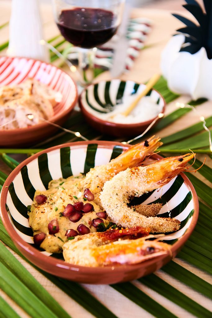 Gambas grillées en panure de coco et citron vert, mayo des îles ...