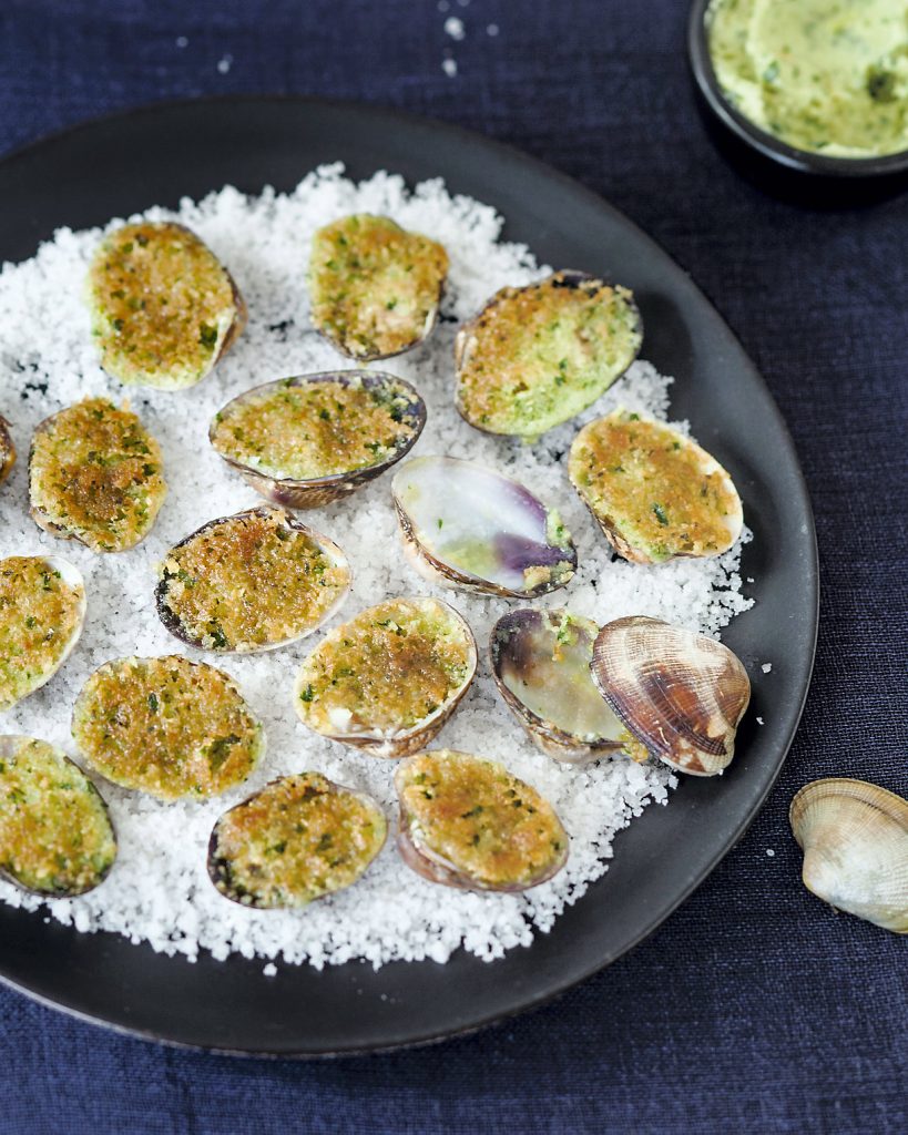 Palourdes farcies au beurre persillé et chapelure | Recette Cuisine
